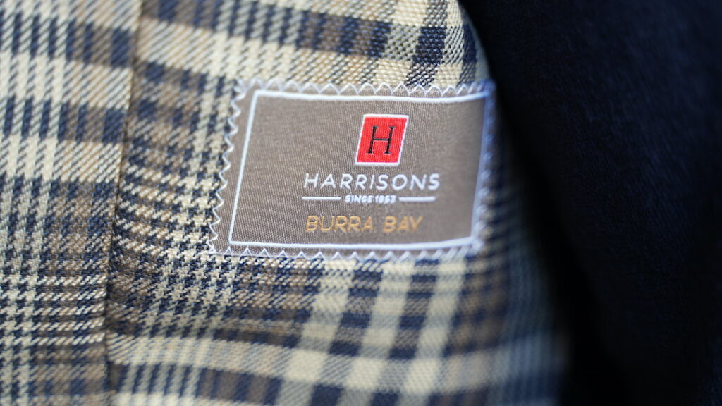 オーダースーツの紹介-HARRISONS BURRA BAYブラウンチェックジャケット- – 名古屋でこだわりのオーダースーツを仕立てるならDEFFERTへ